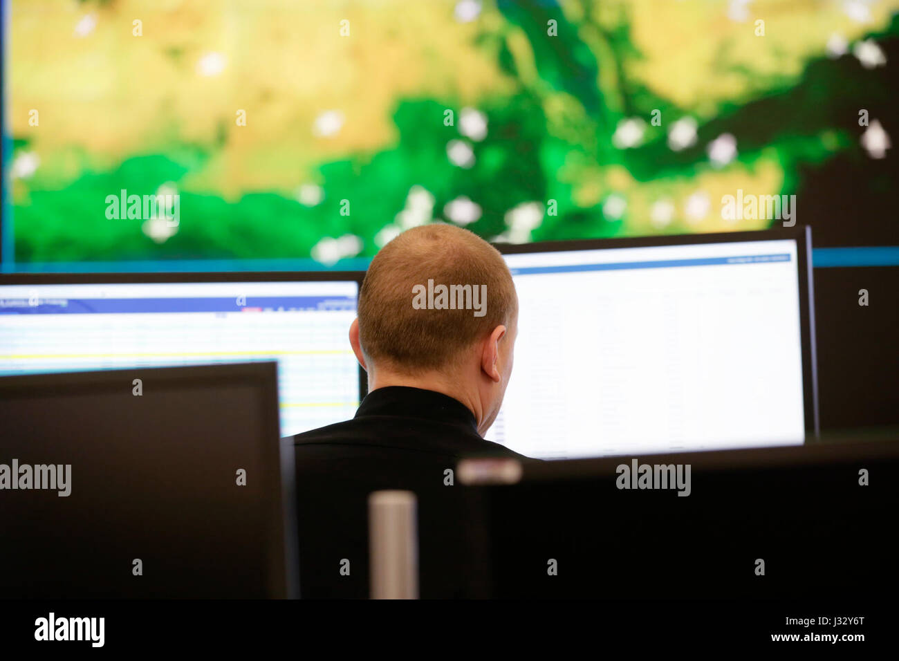 Us global operations center hi-res stock photography and images - Alamy
