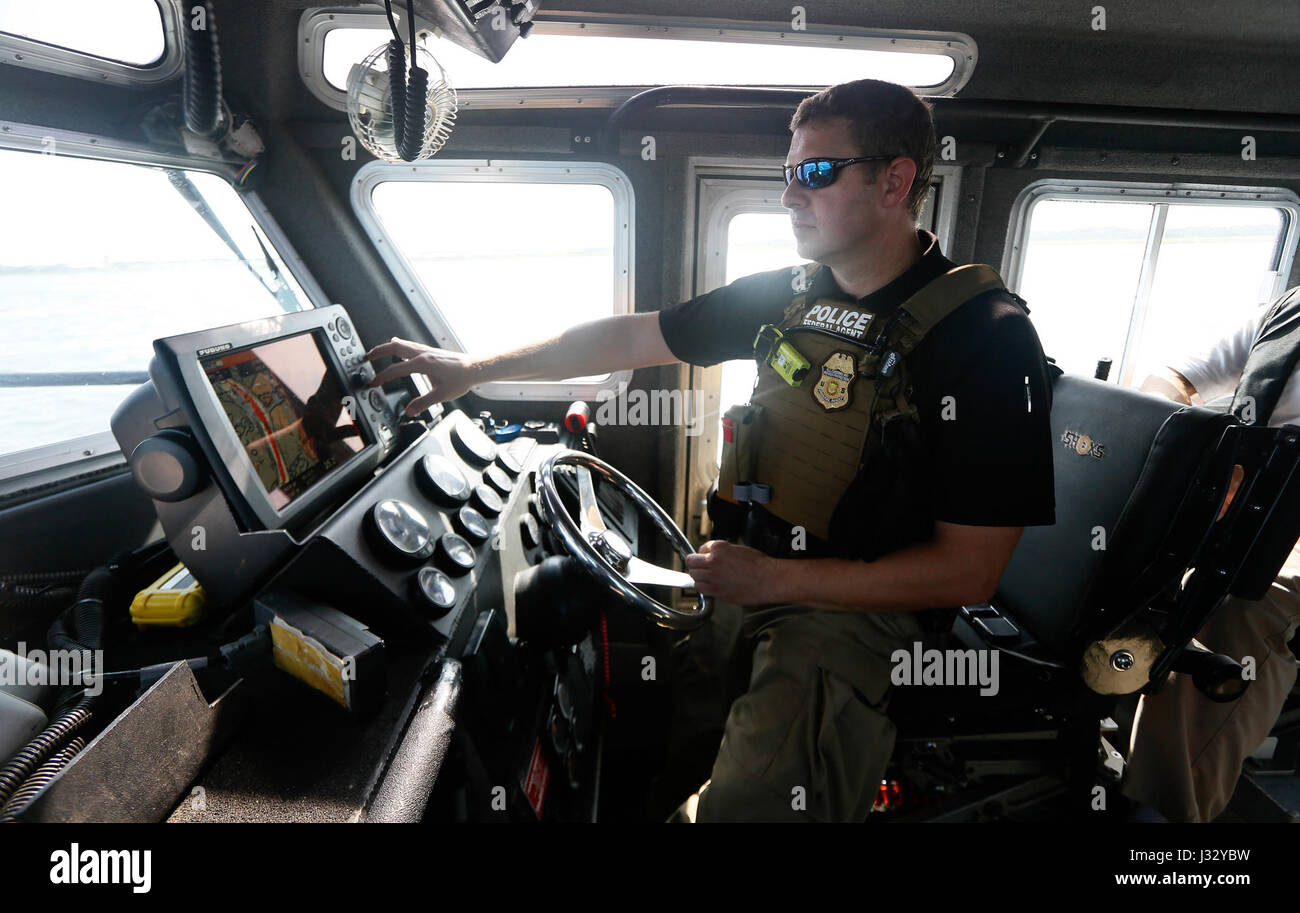 U.S. Customs and Border Protection officers undergo training at the ...