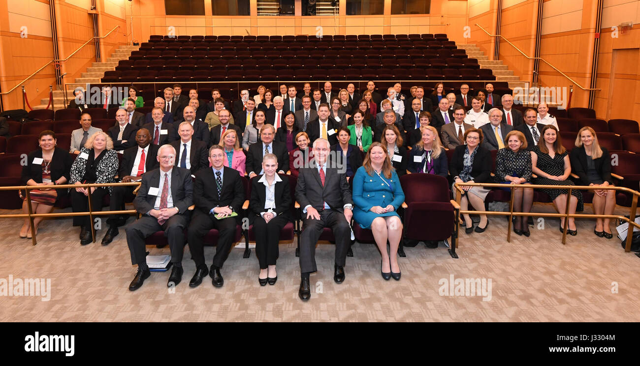 Senior policy advisor to the secretary of state hi-res stock ...