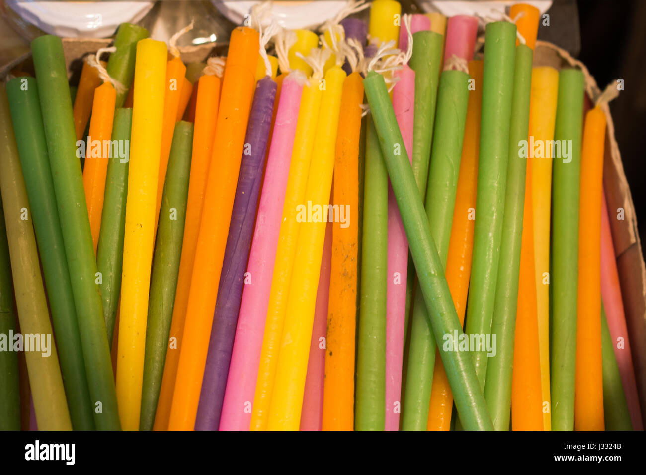 Bundle of white color candle sticks Stock Photo - Alamy