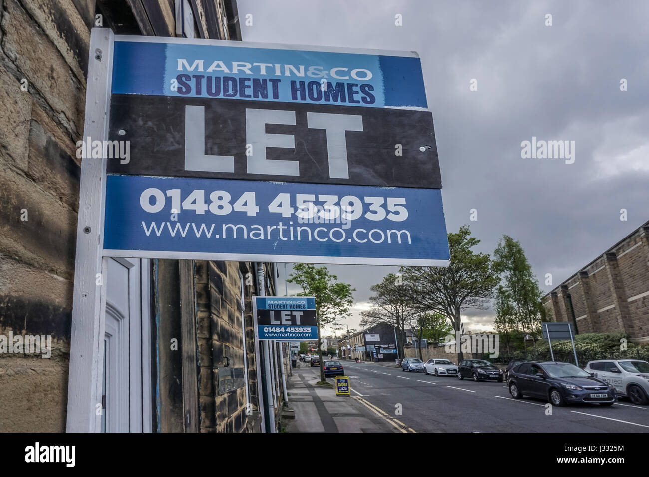 To let signs for student accomodation in Huddersfield, West Yorkshire ...