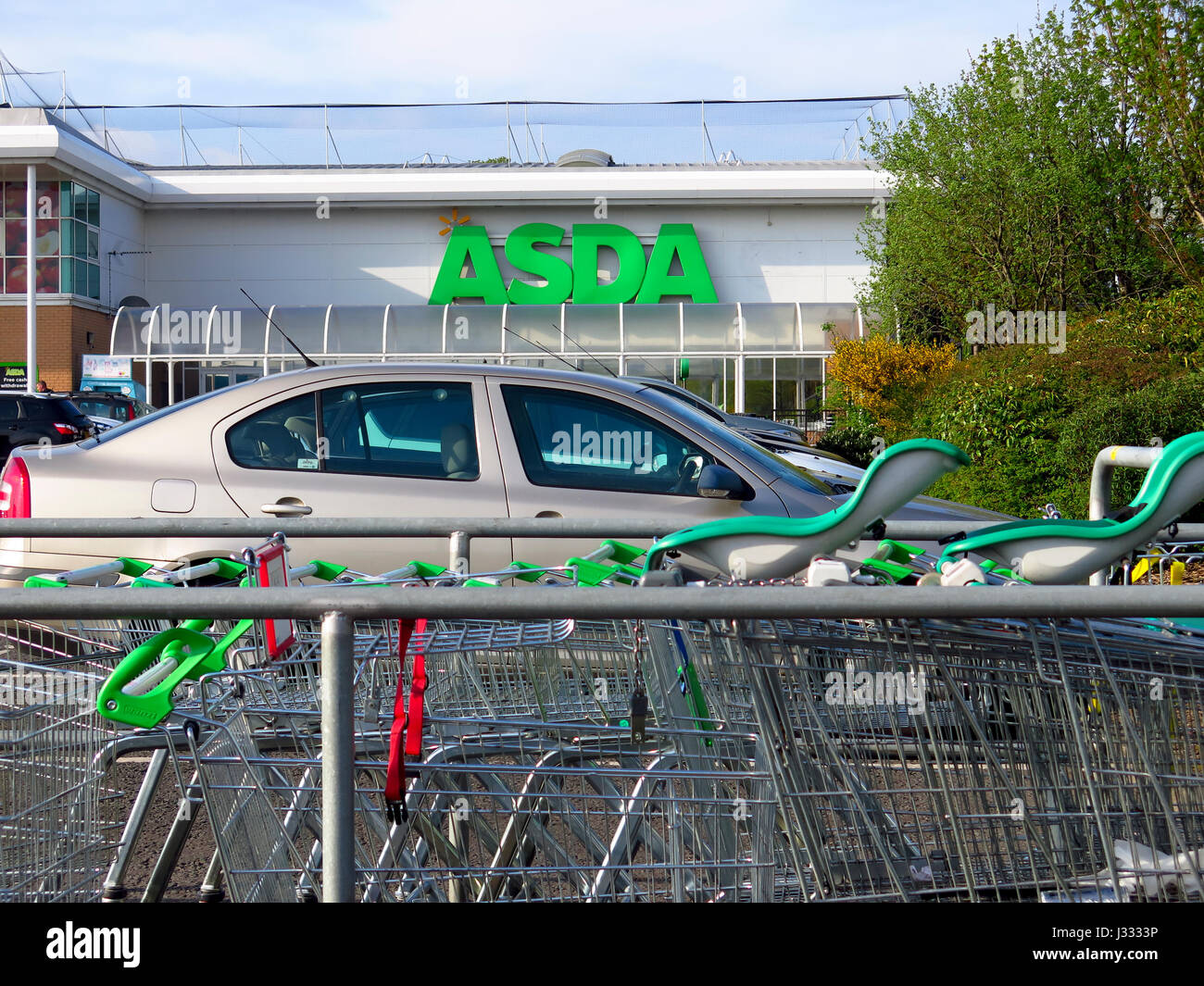 Asda Car Park Stock Photos & Asda Car Park Stock Images - Alamy