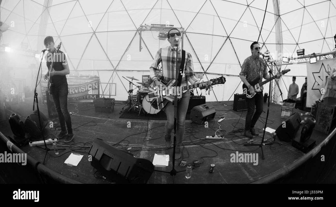 Novatones Black and White Stock Photos & Images - Alamy
