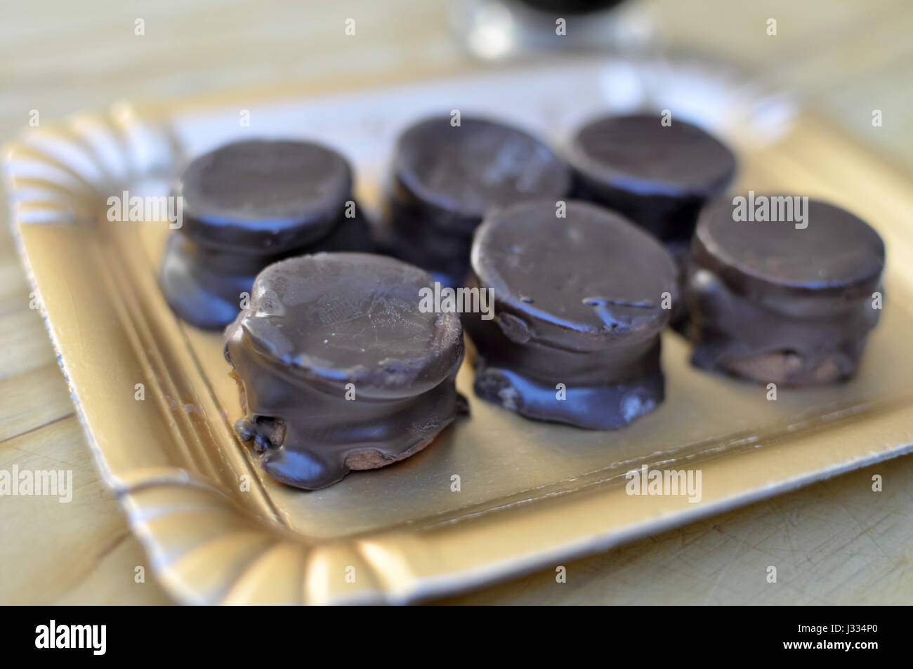 Alfajor biscuits hi-res stock photography and images - Alamy