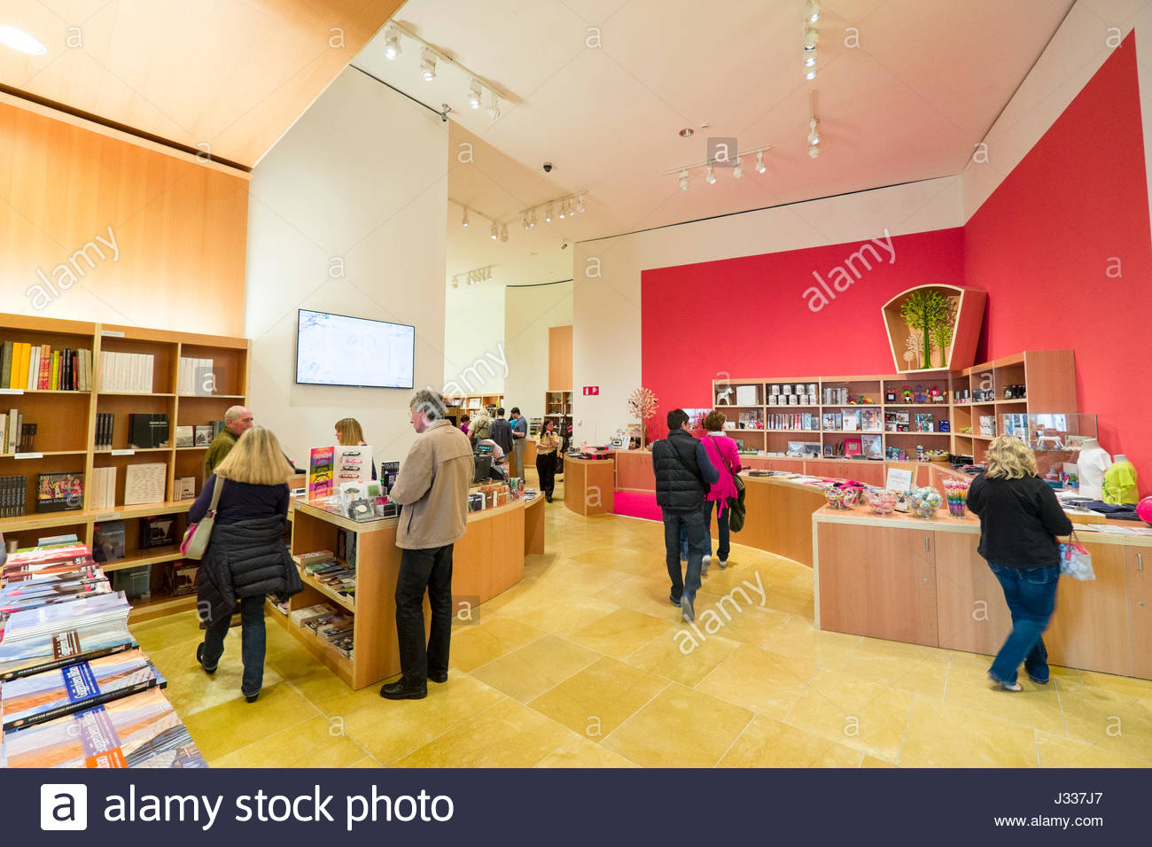 Souvenir Shop Spain Interior Stock Photos & Souvenir Shop Spain ...