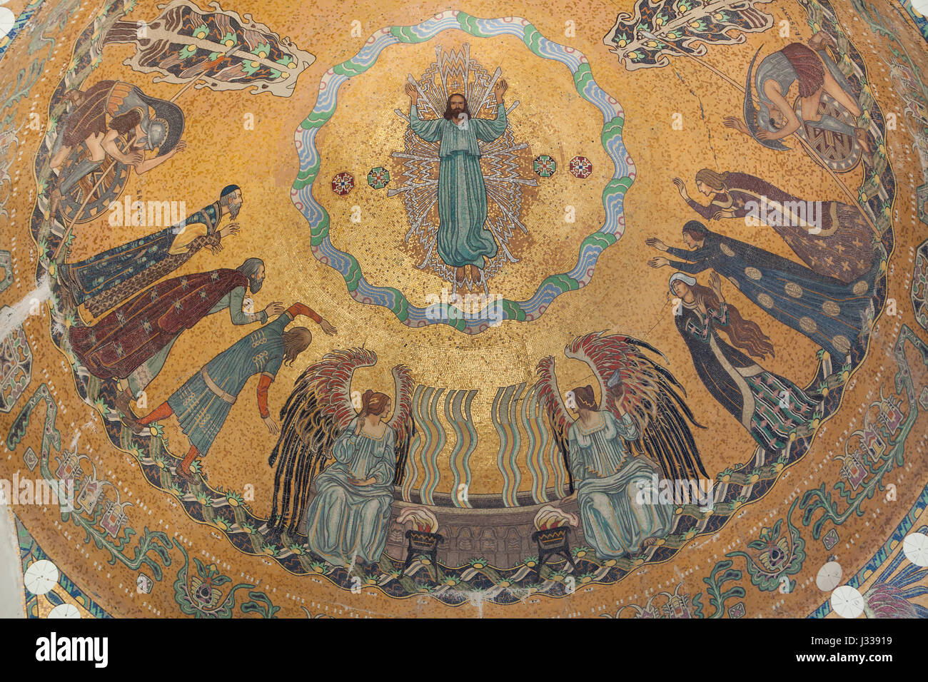 Jesus empty tomb resurrection hi-res stock photography and images - Alamy