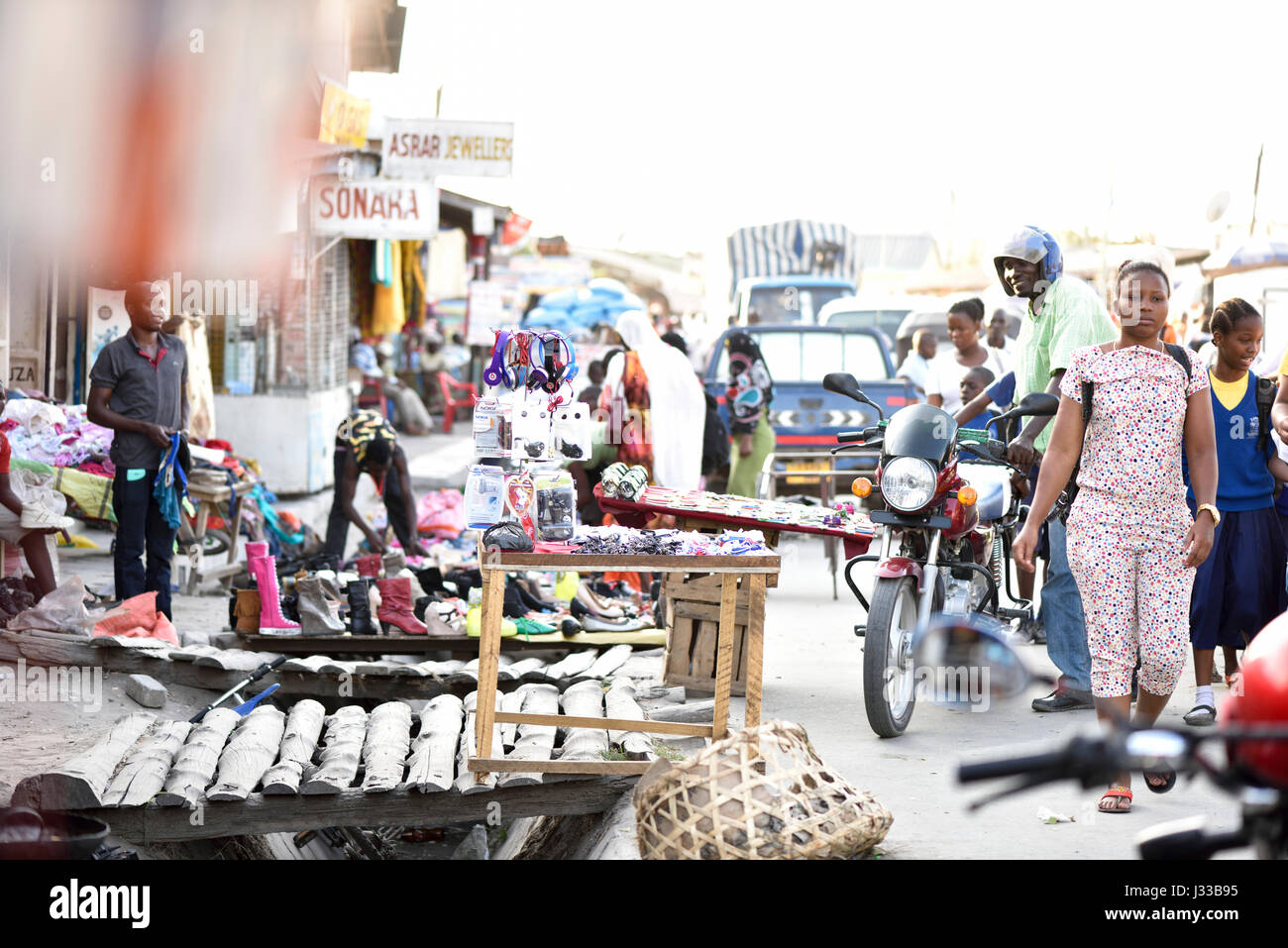 Kigamboni hi-res stock photography and images - Alamy