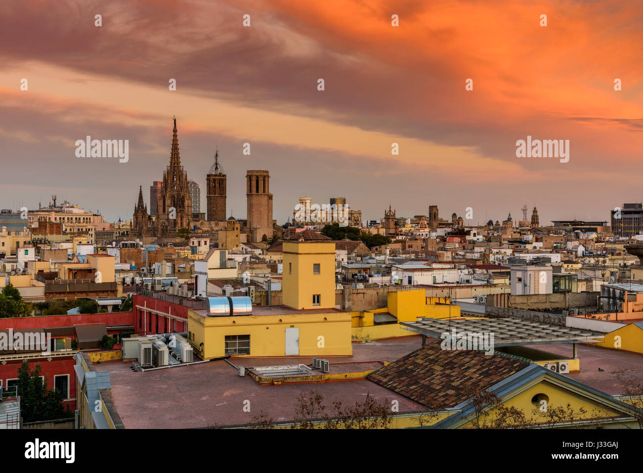 City skyline at sunset, Barcelona, Catalonia, Spain Stock Photo - Alamy