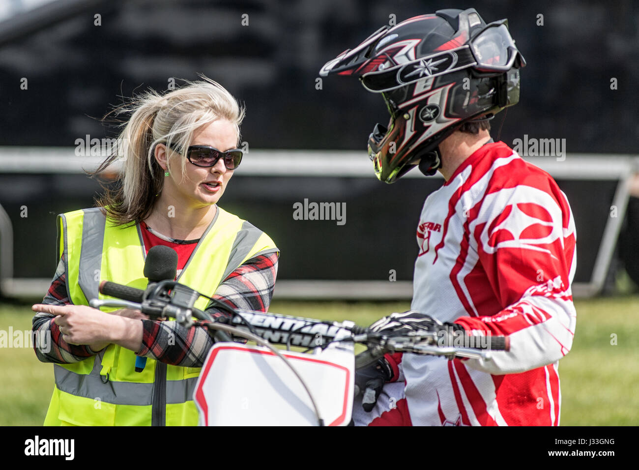 Lisa kelly ice road truckers hi-res stock photography and images - Alamy