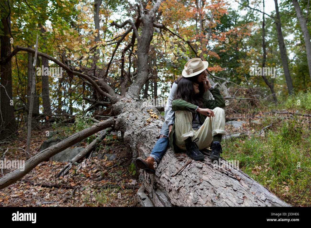 Woman smoking cigarette forest hi-res stock photography and images - Alamy
