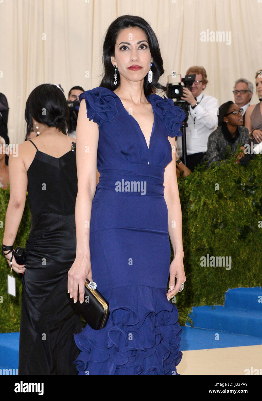 Huma Abedin attending The Metropolitan Museum of Art Costume Institute ...