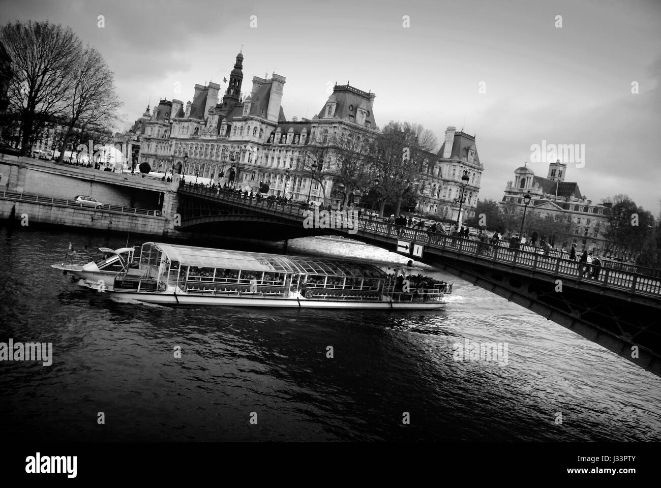 Bateaubus on the River Seine, Paris Stock Photo - Alamy