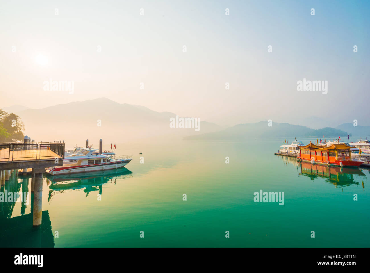 Sun moon lakes beautiful morning, Taiwan Stock Photo - Alamy