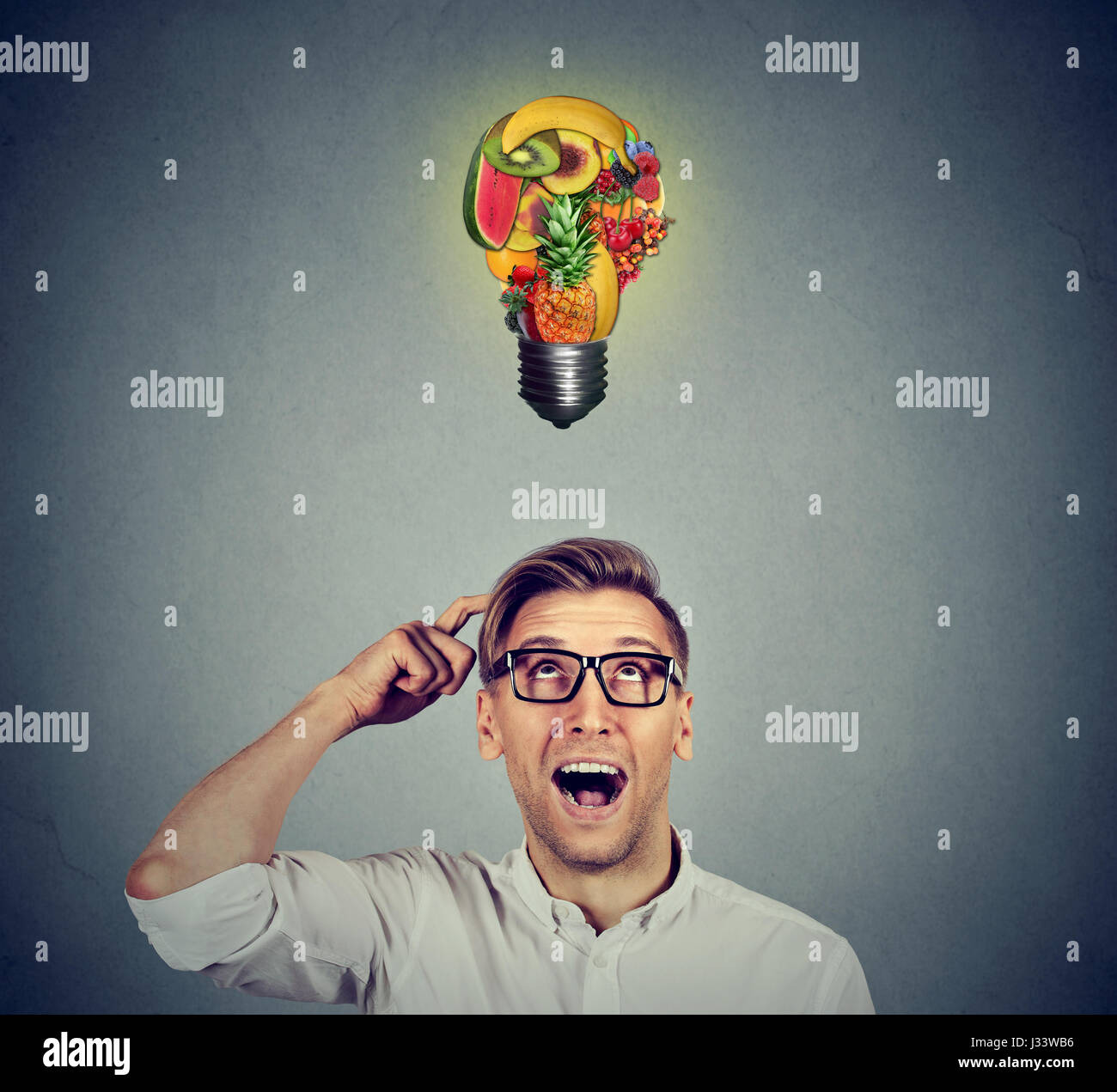 Brain icon with lightbulb hi-res stock photography and images - Alamy