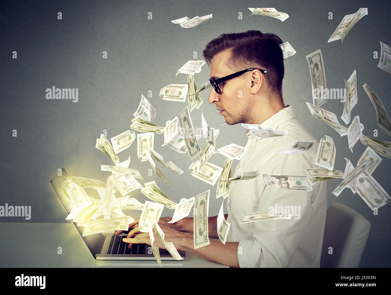 Fortune using man hi-res stock photography and images - Alamy
