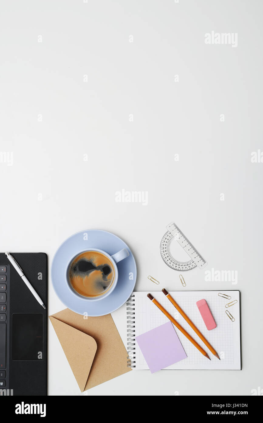 Workplace. A day in the office Stock Photo - Alamy