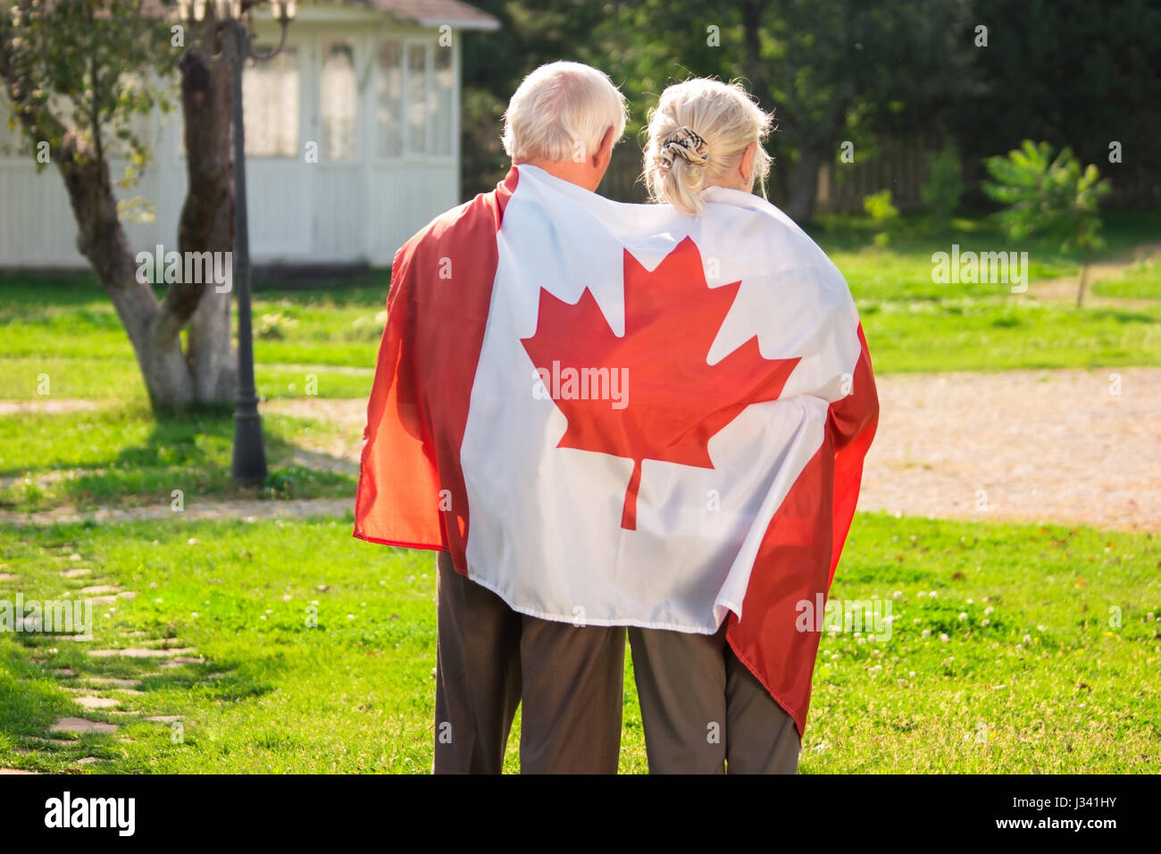 Elderly man wrapped in hi-res stock photography and images - Alamy