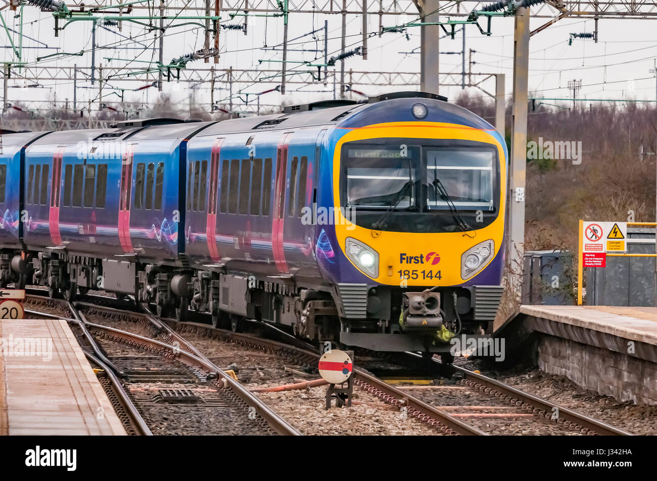 Class 185 electric train set of TransPennine Stock Photo - Alamy