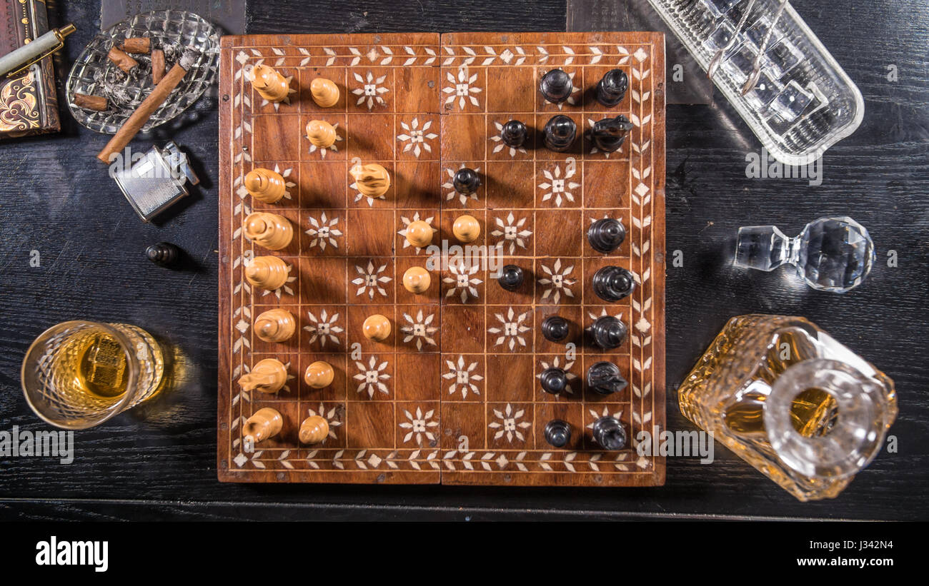 Top down view chess board hi-res stock photography and images - Alamy