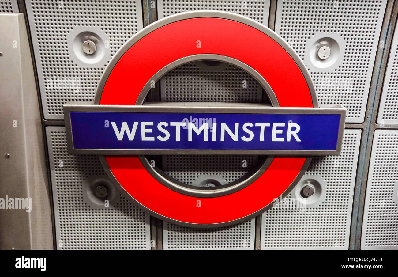 Metro underground railway hi-res stock photography and images - Alamy