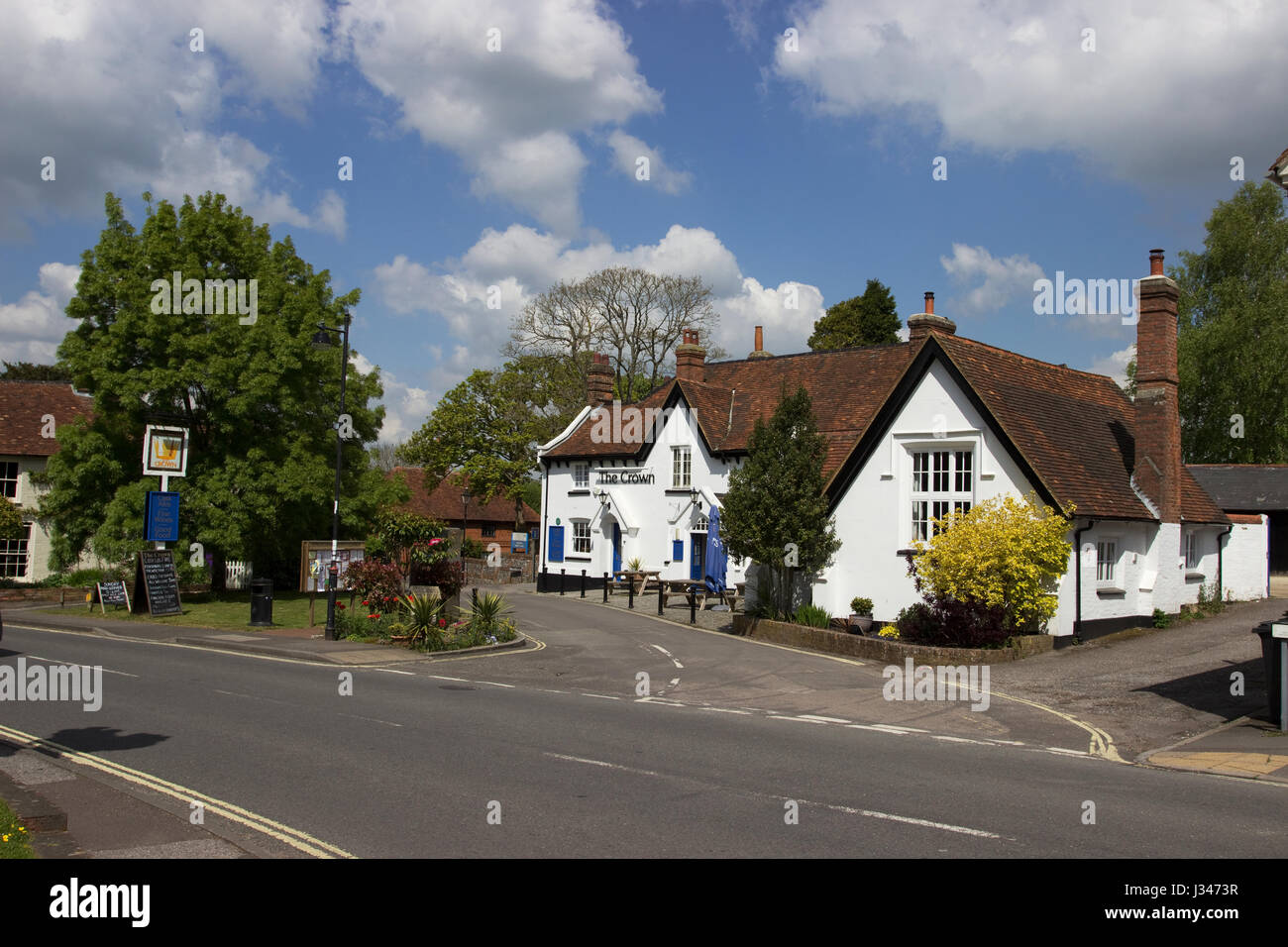 The Crown Kingsclere Hampshire England Stock Photo - Alamy