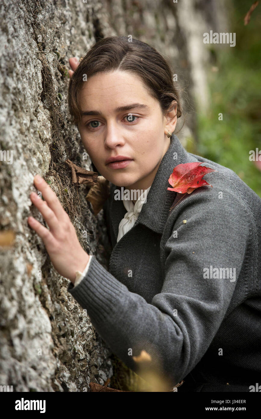 Emilia Clarke Piedra Rodante