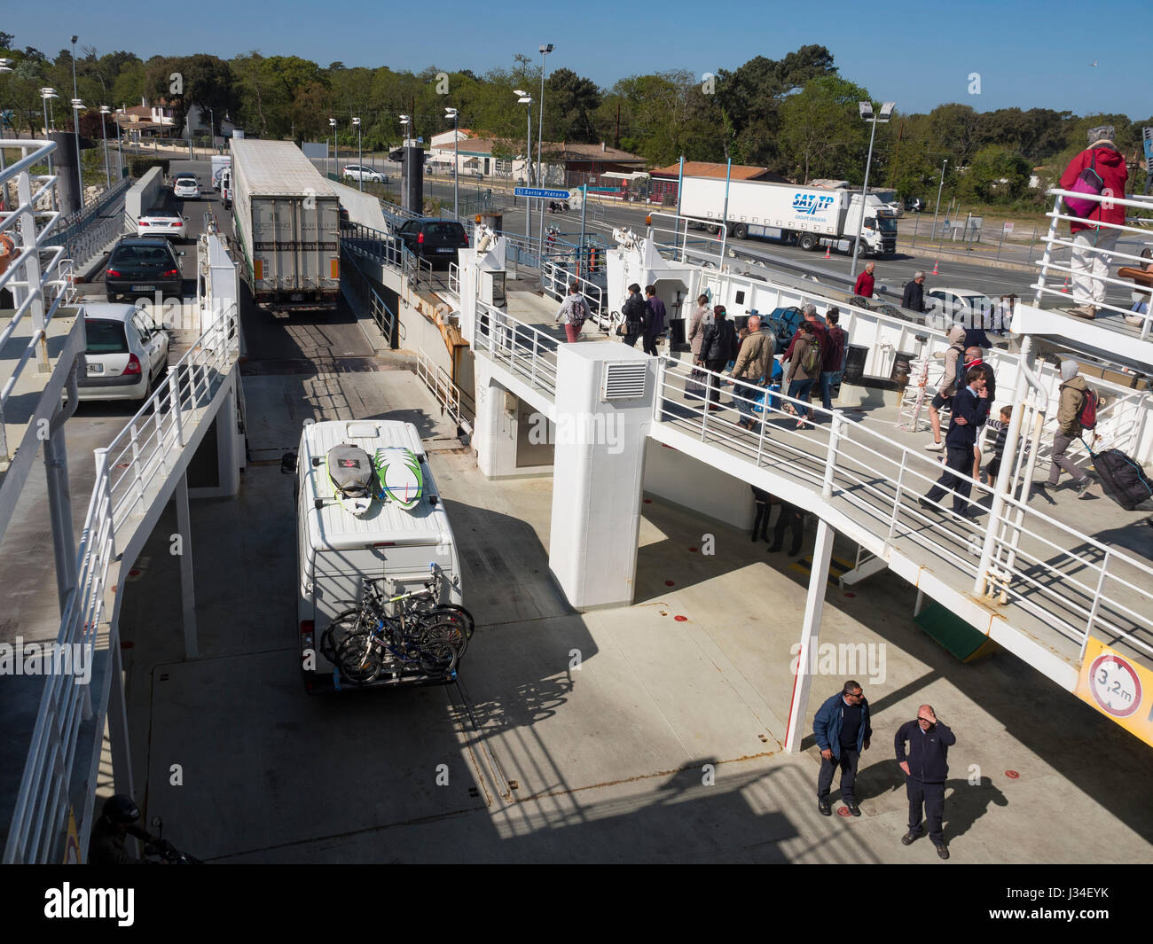Port of landing hi-res stock photography and images - Alamy