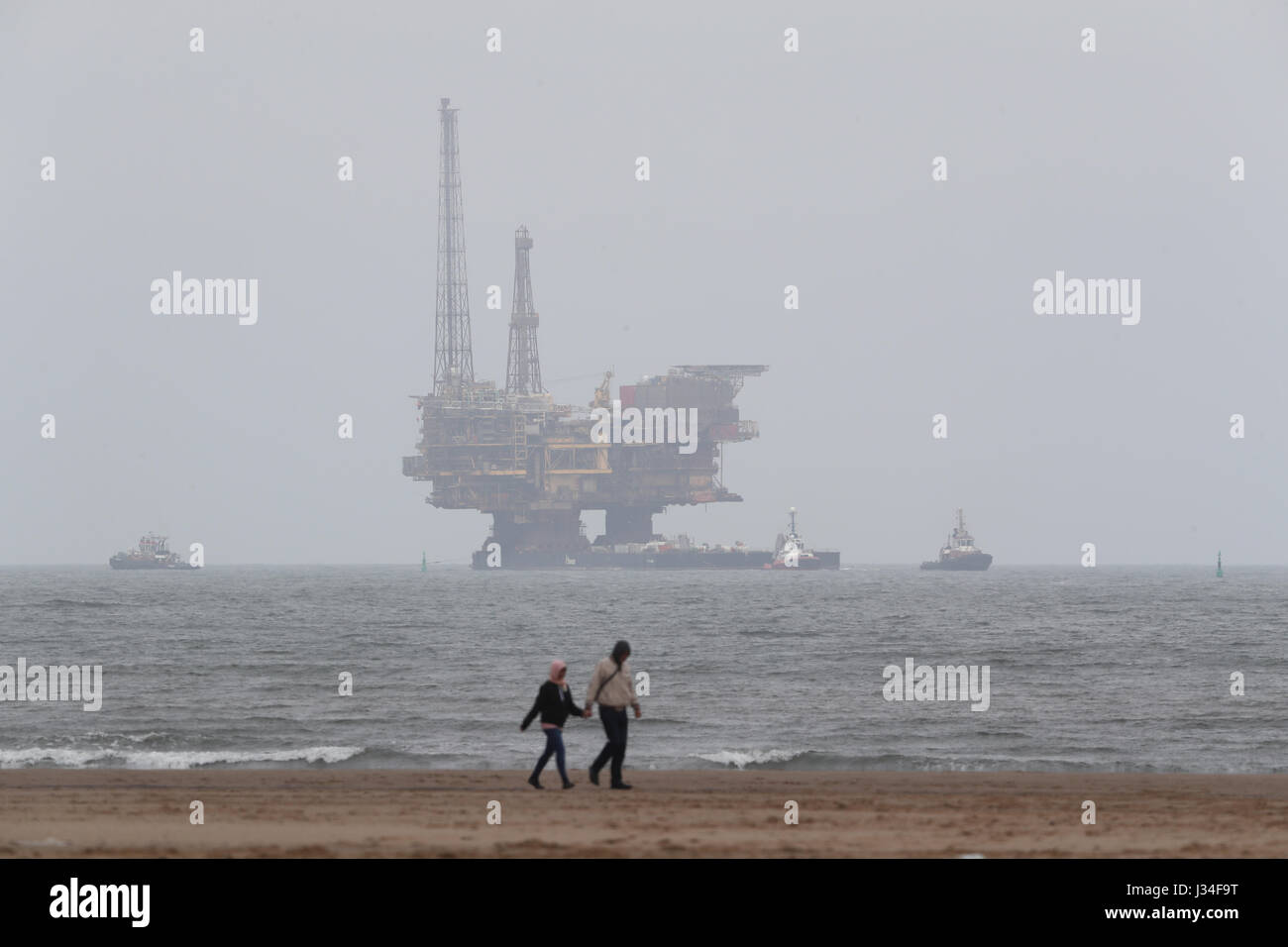 Brent delta platform hi-res stock photography and images - Alamy