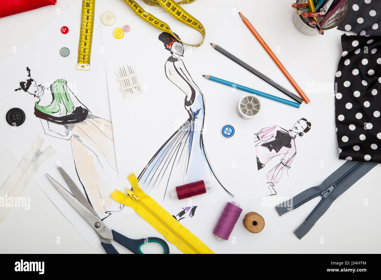 Creating fashion design sketch hi-res stock photography and images - Alamy
