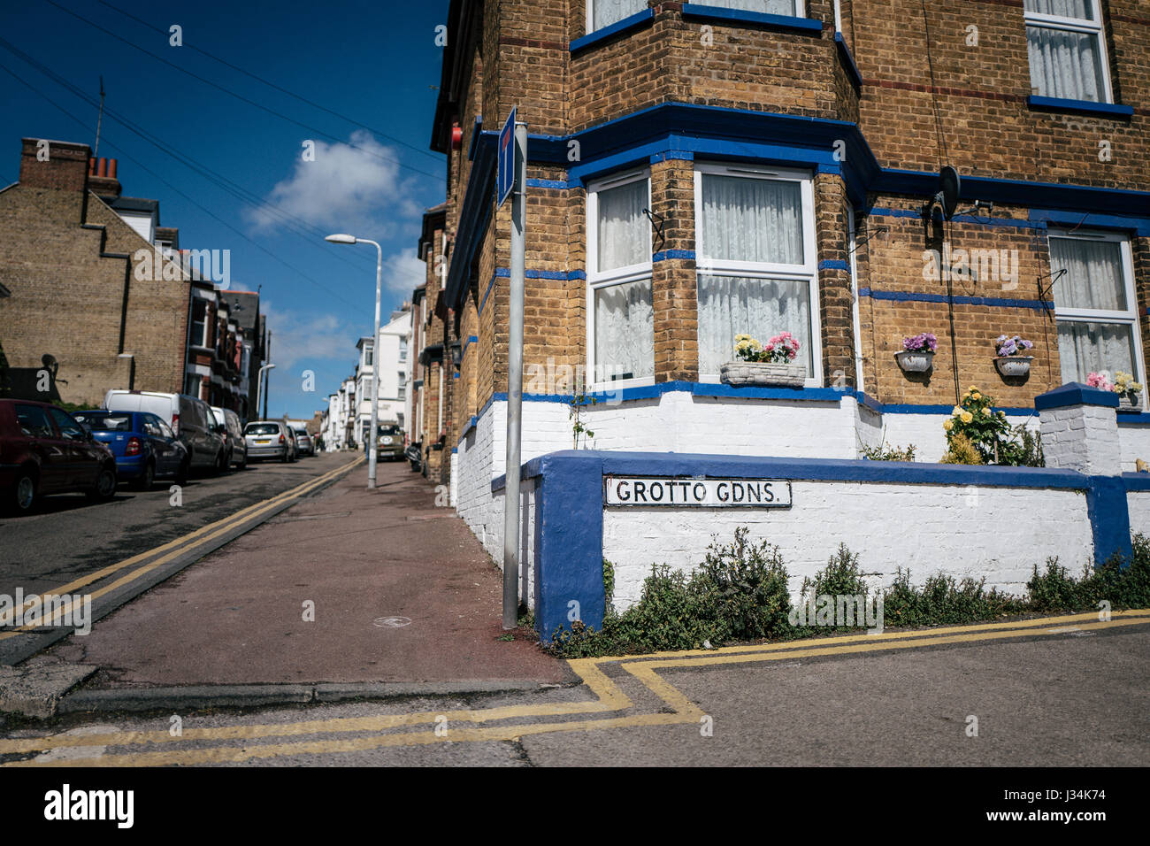 Margate shell grotto hi-res stock photography and images - Alamy