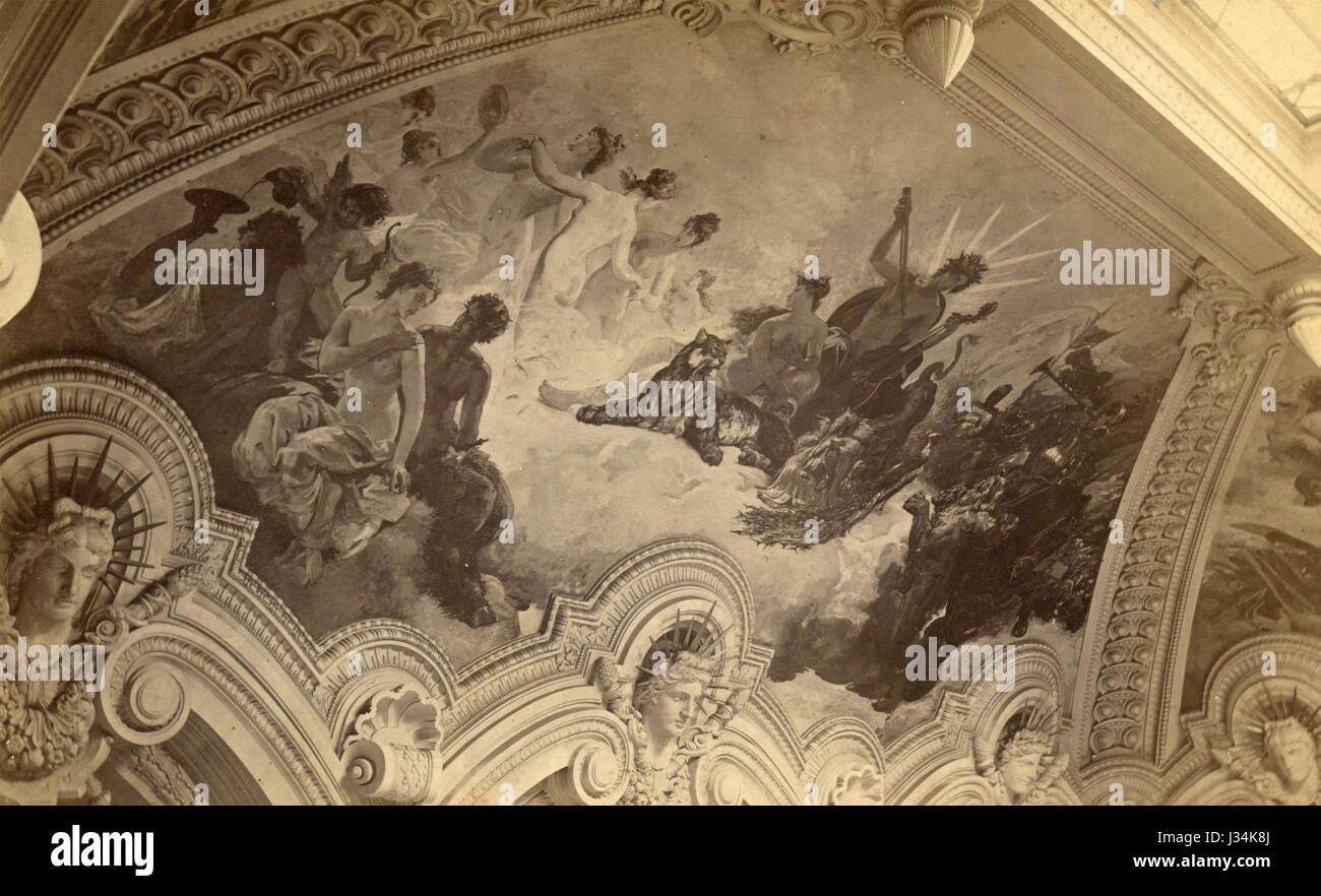 Opera paris hi-res stock photography and images - Alamy