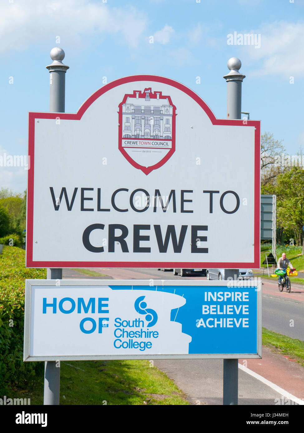 Welcome to Crewe road sign Cheshire UK Stock Photo - Alamy