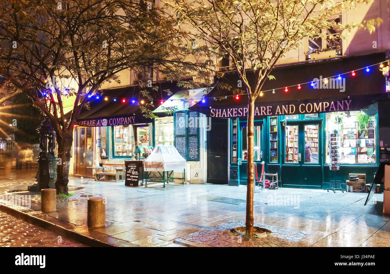 PARIS - April 30,2017: Shakespeare and company library is historic ...