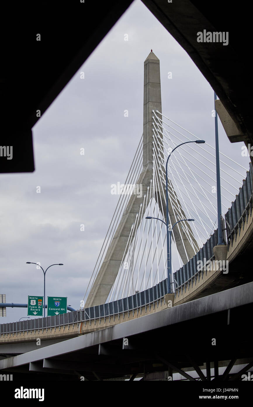 Massachusetts the railroad station hi-res stock photography and images ...