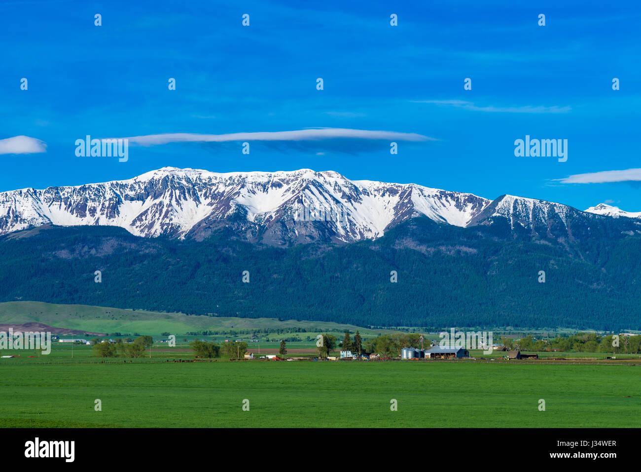 Ranch land near the Wallowa Mountains in Oregon Stock Photo - Alamy