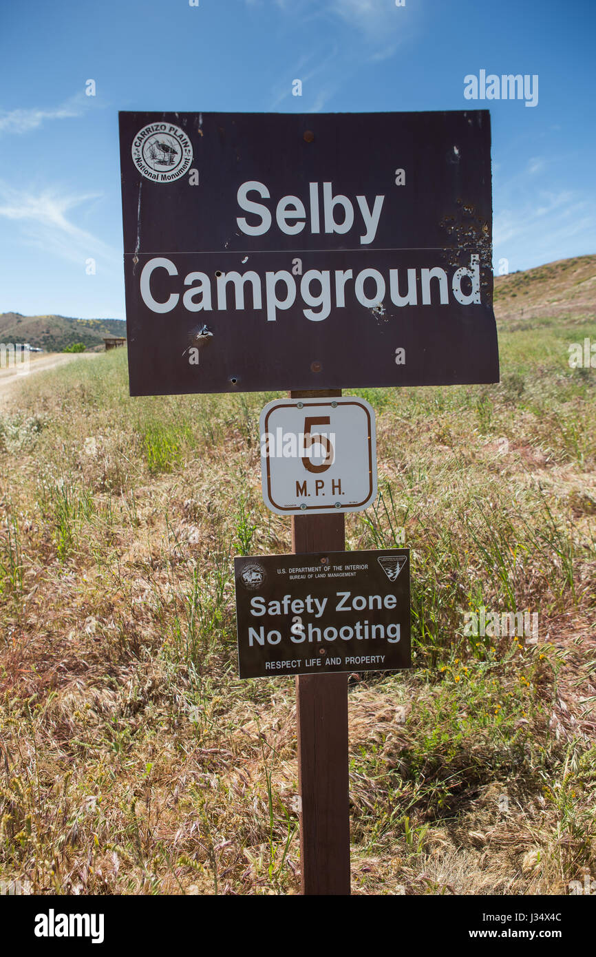 Selby campground sign hi-res stock photography and images - Alamy