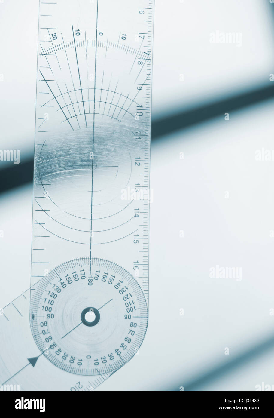Physical therapy mecical clinic physiotherapy goniometer to measure ...