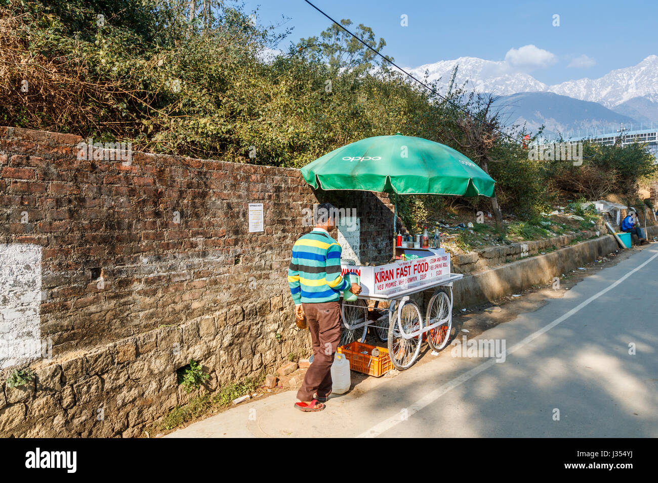 Street food seller lhasa hi-res stock photography and images - Alamy