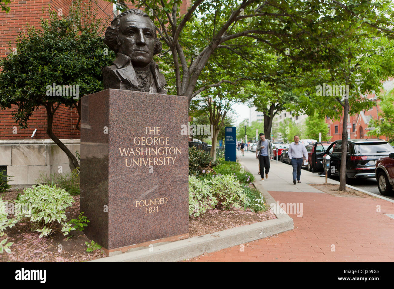 Bust george washington university hi-res stock photography and images ...