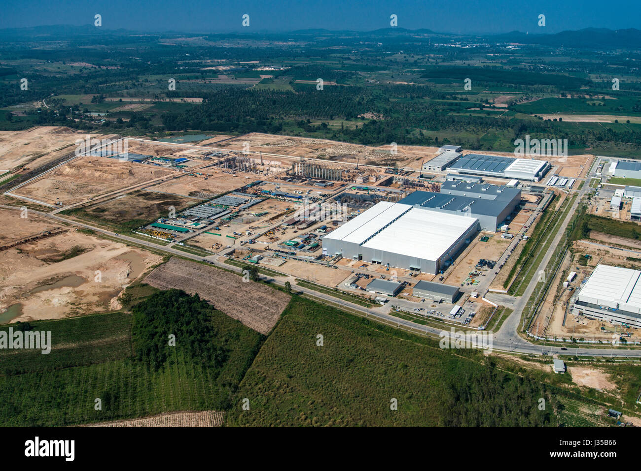 Land with structure hi-res stock photography and images - Alamy