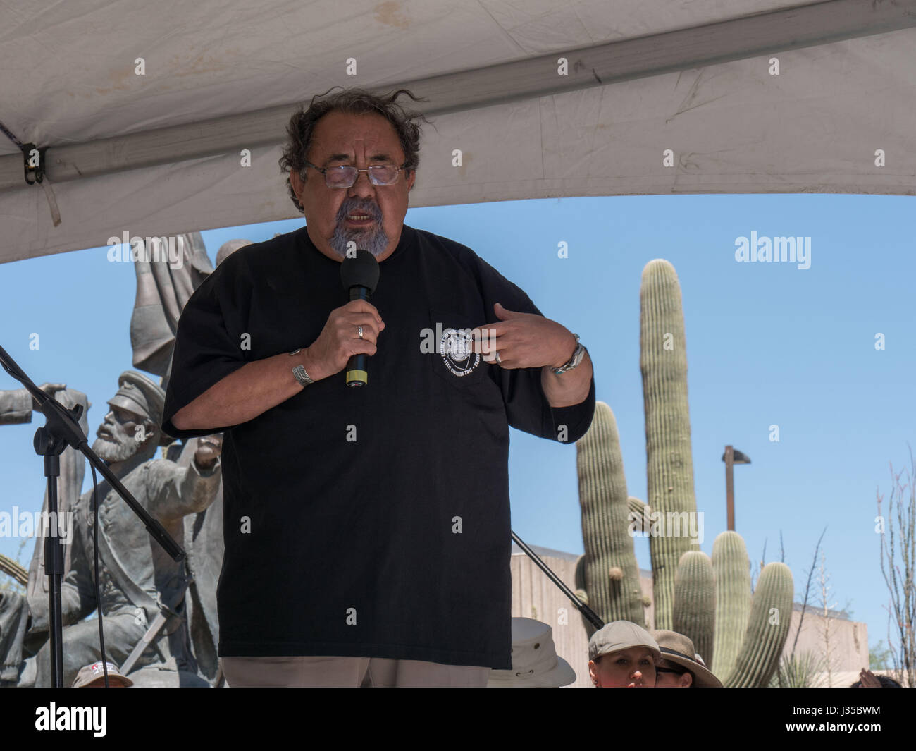 Champion of the environment and human rights, American Congressman Raúl ...