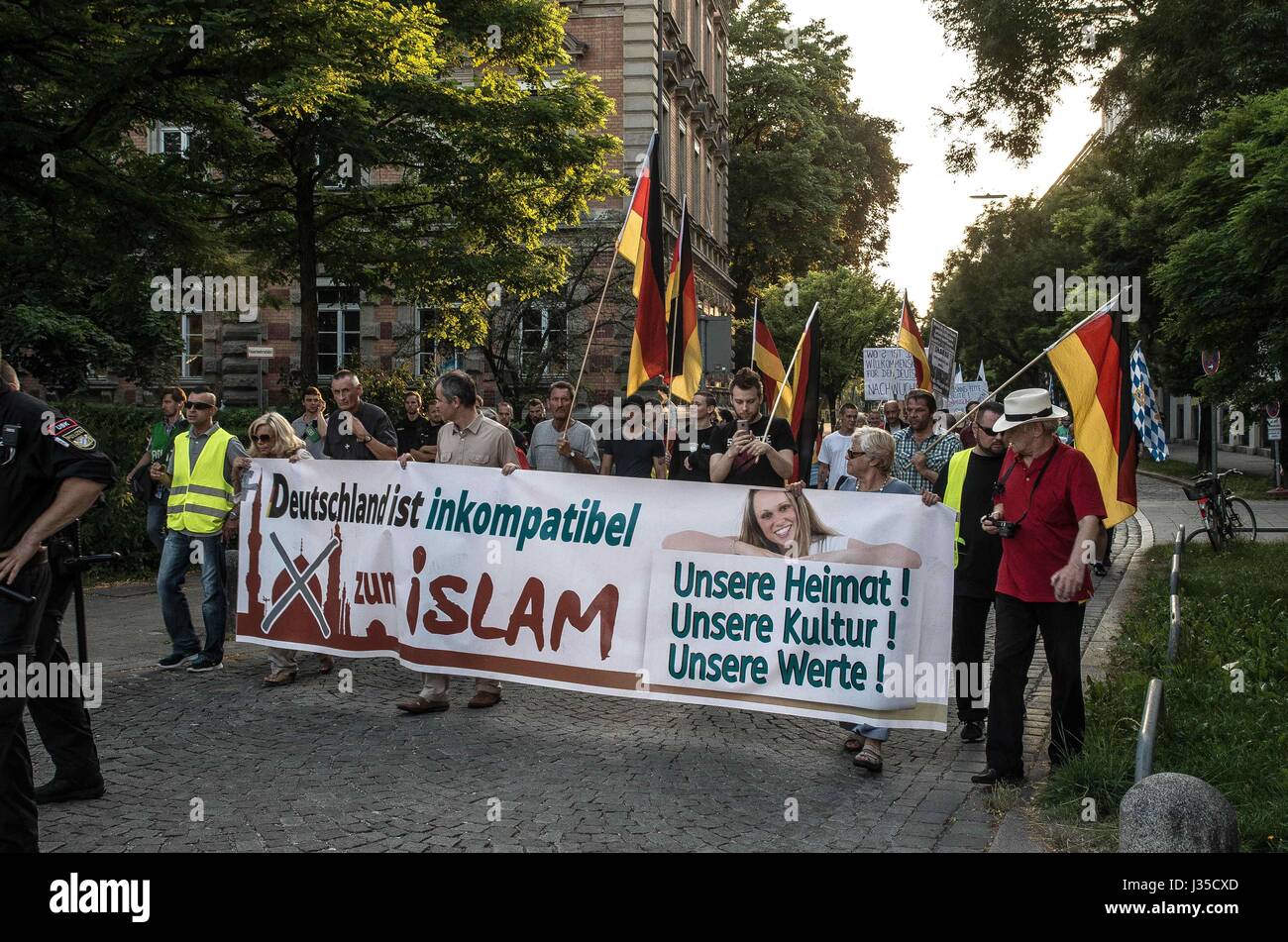 July 6, 2015 - Marvin GÃ¶ring behind the banner photographs press ...