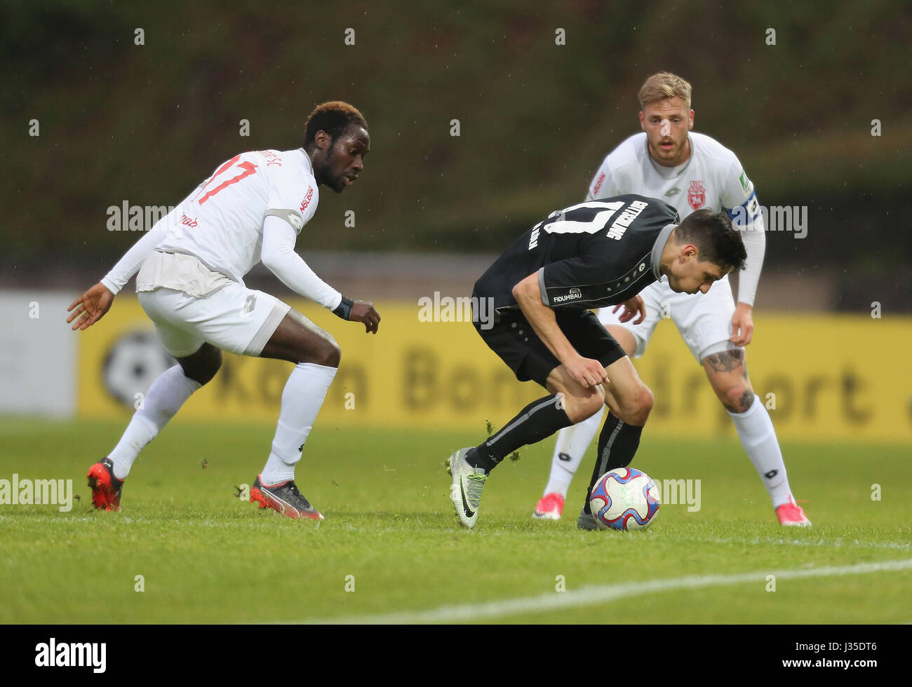 Bonn, Germany. 2nd May, 2017. football Mittelrhein Cup, Bonner SC vs ...