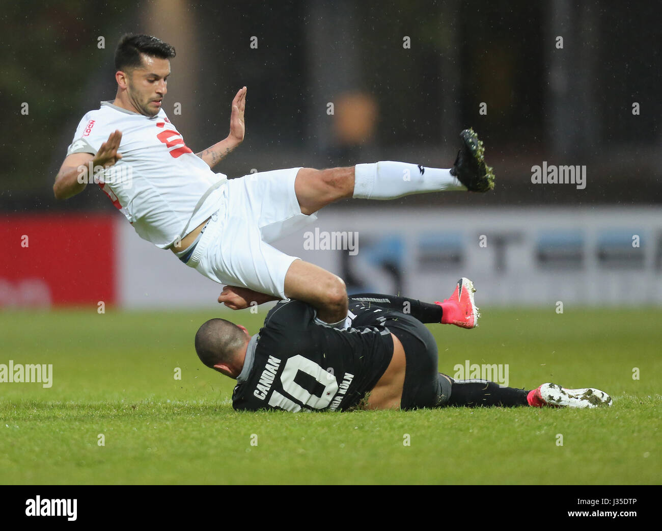 Bonn, Germany. 2nd May, 2017. football Mittelrhein Cup, Bonner SC vs ...