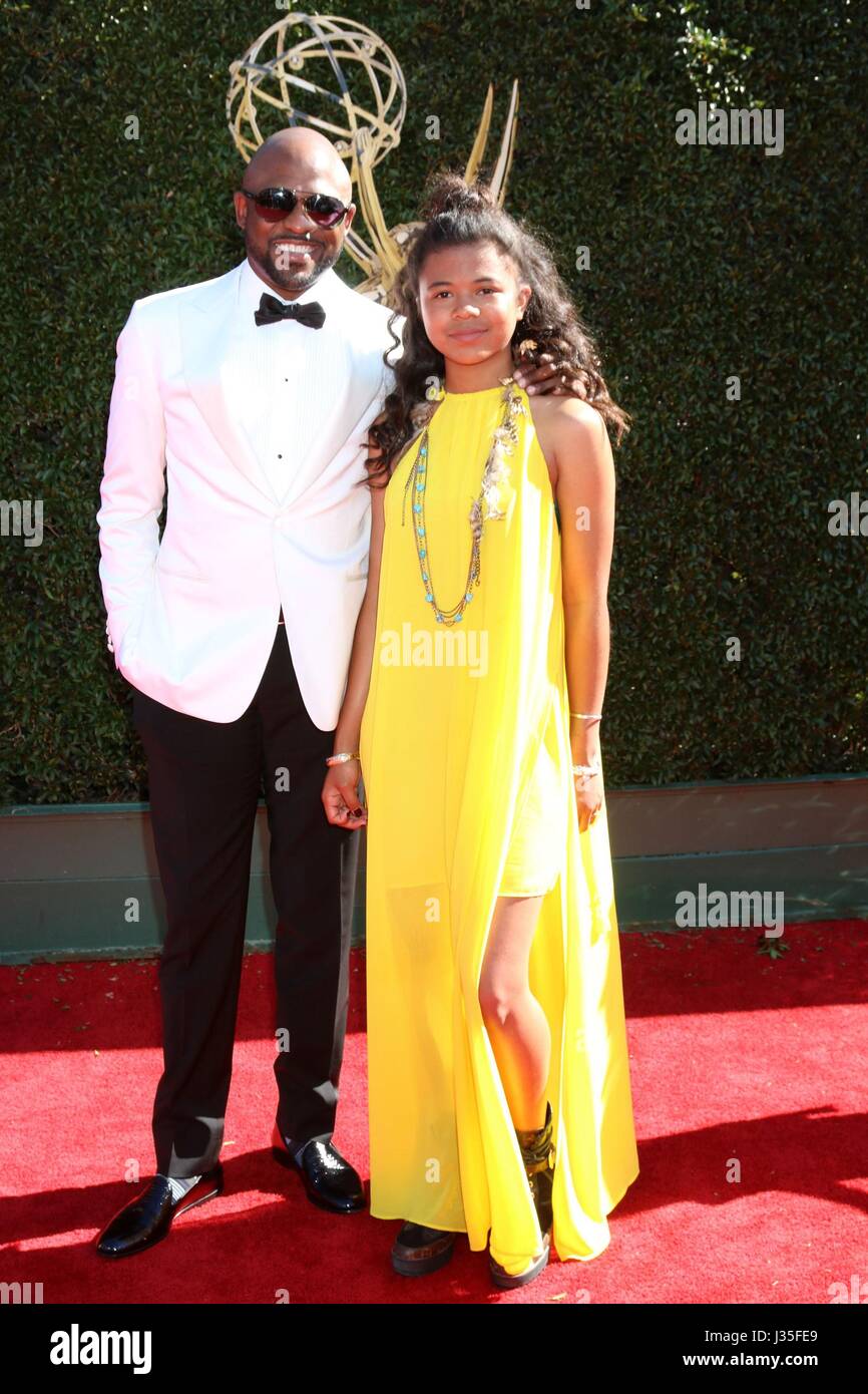 Maile masako brady hi-res stock photography and images - Alamy