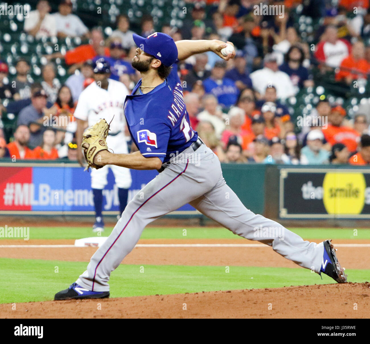 Nick martinez hi-res stock photography and images - Alamy