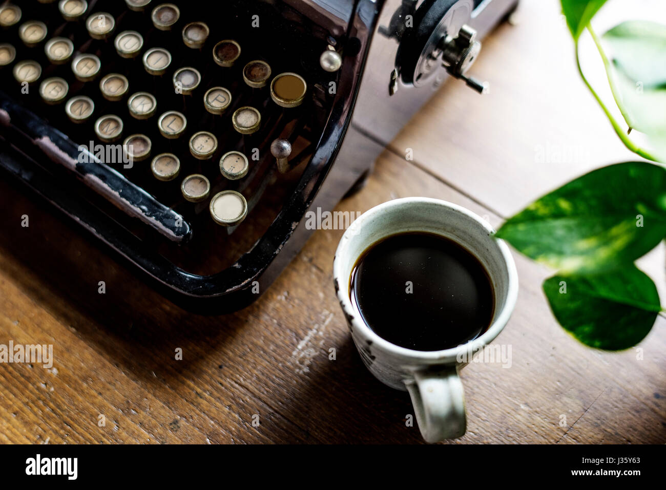Retro Typewriter Machine Old Style Stock Photo - Alamy