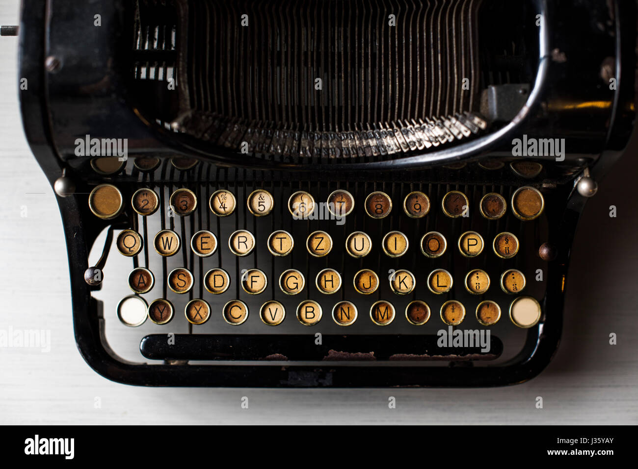 Retro Typewriter Machine Old Style Stock Photo - Alamy