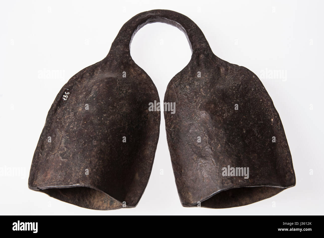 African agogo bell hi-res stock photography and images - Alamy