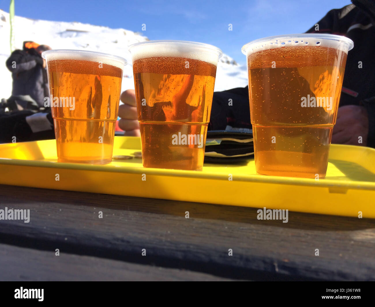 Beers on a tray hi-res stock photography and images - Alamy